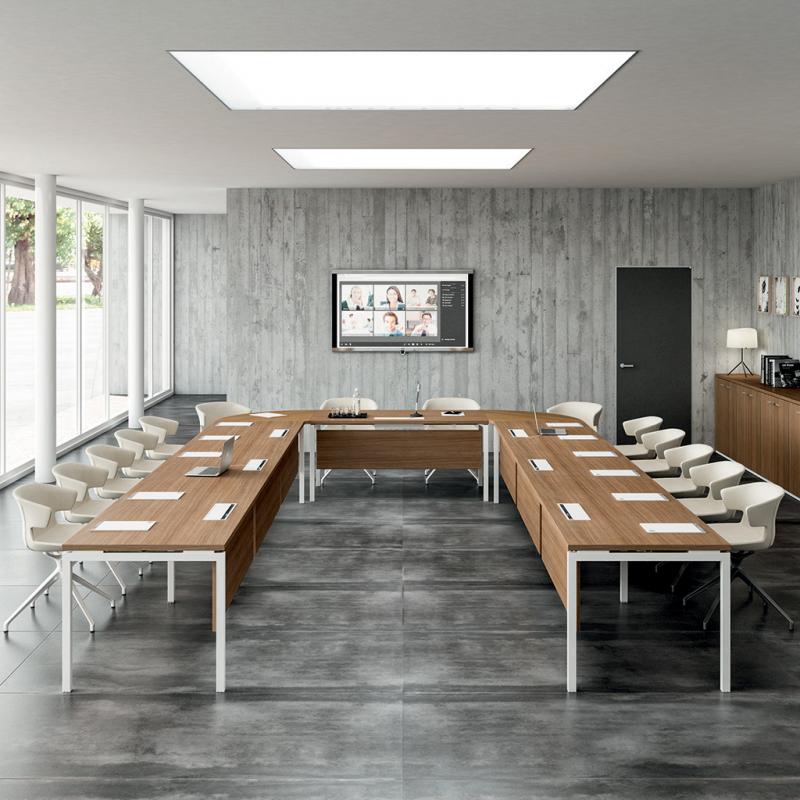 Tavolo sala riunioni: scopri il migliore per la tua azienda Tavolo sala riunioni: scopri il migliore per la tua azienda